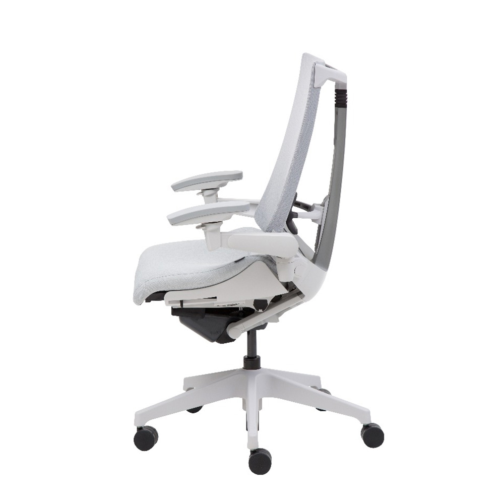 ITOKI เก้าอี้ Ergonomic รุ่น ACT พนักพิงกลาง | Modernform