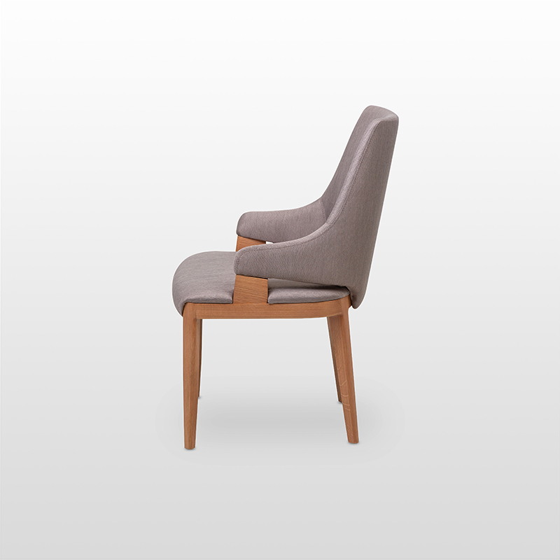 เก้าอี้รับประทานอาหาร รุ่น ELVA ไม้โอ๊ค หุ้มผ้า | Modernform